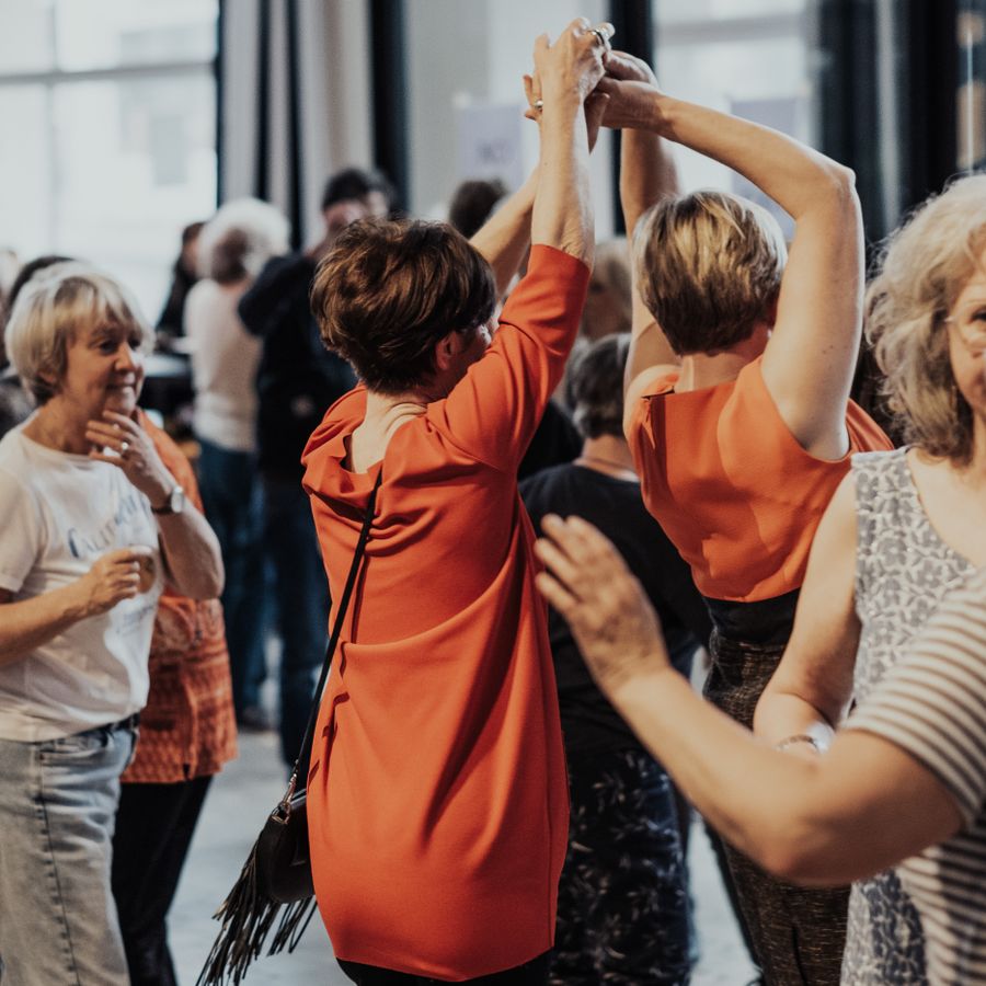 Thé Dansant in de schoonste Balzaal van de stad | VIERNULVIER
